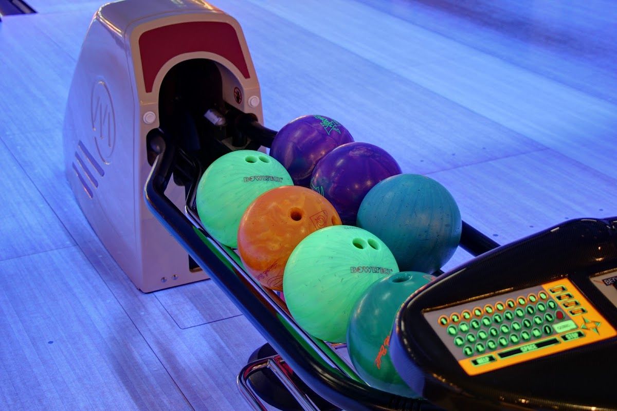 Bowling en Party Centrum Spijkenisse - Uit Met Kinderen
