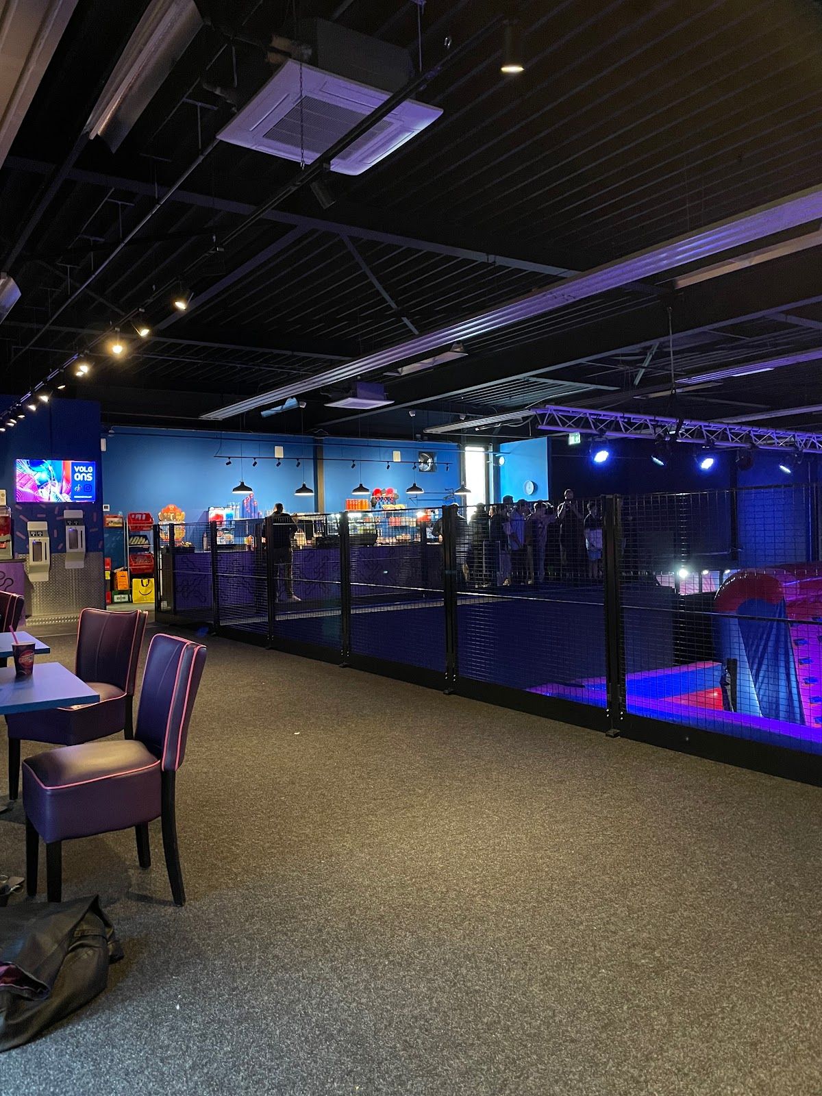 Bounce Valley Rotterdam - Uit Met Kinderen