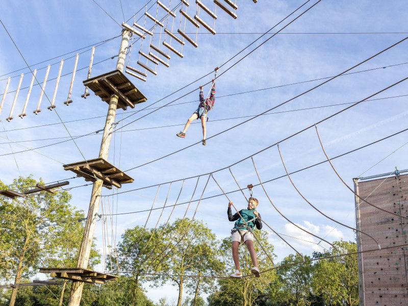 In alle Straten - Uit Met Kinderen